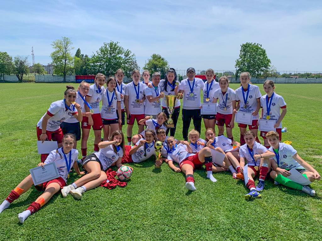 LPS Cluj este câștigătoarea acestei ediții a Ligii Elitelor U15! Vezi ...