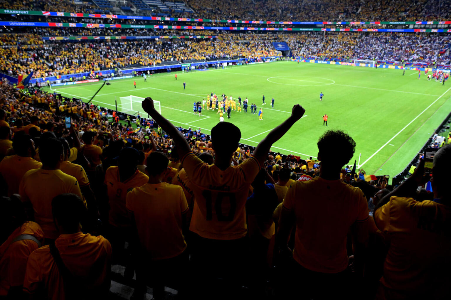 Păstrează momentele României la EURO 2024 ca wallpaper pe telefonul tău ...