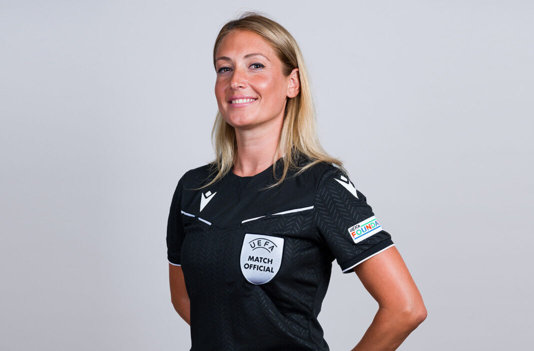 Alina Peșu, delegată la partida dintre Anglia, campioana europeană en ...